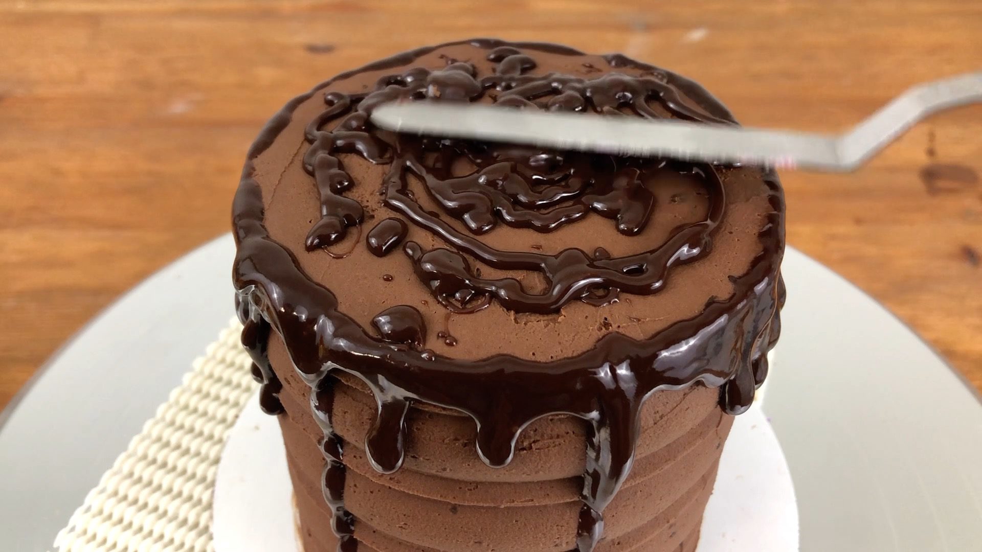 4 Ways To Use Ganache – British Girl Bakes