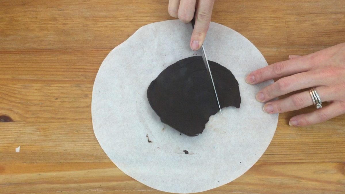 How To Make Chocolate Sails 5 Different Ways – British Girl Bakes