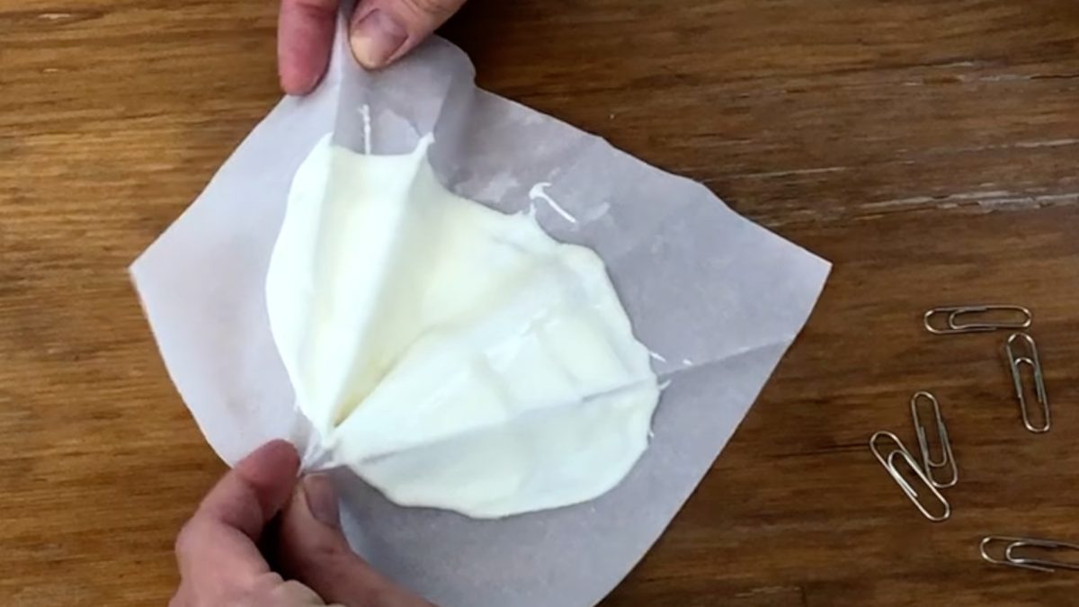 How To Make Chocolate Sails 5 Different Ways – British Girl Bakes