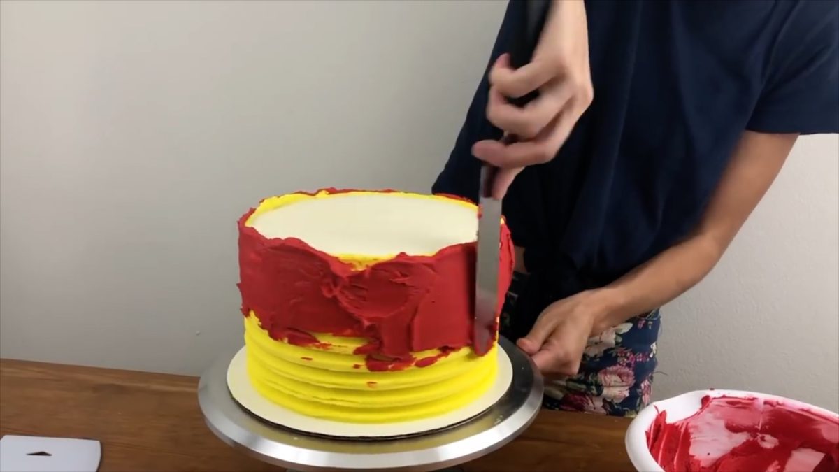4 Secrets for Perfect Stripes on Cakes – British Girl Bakes