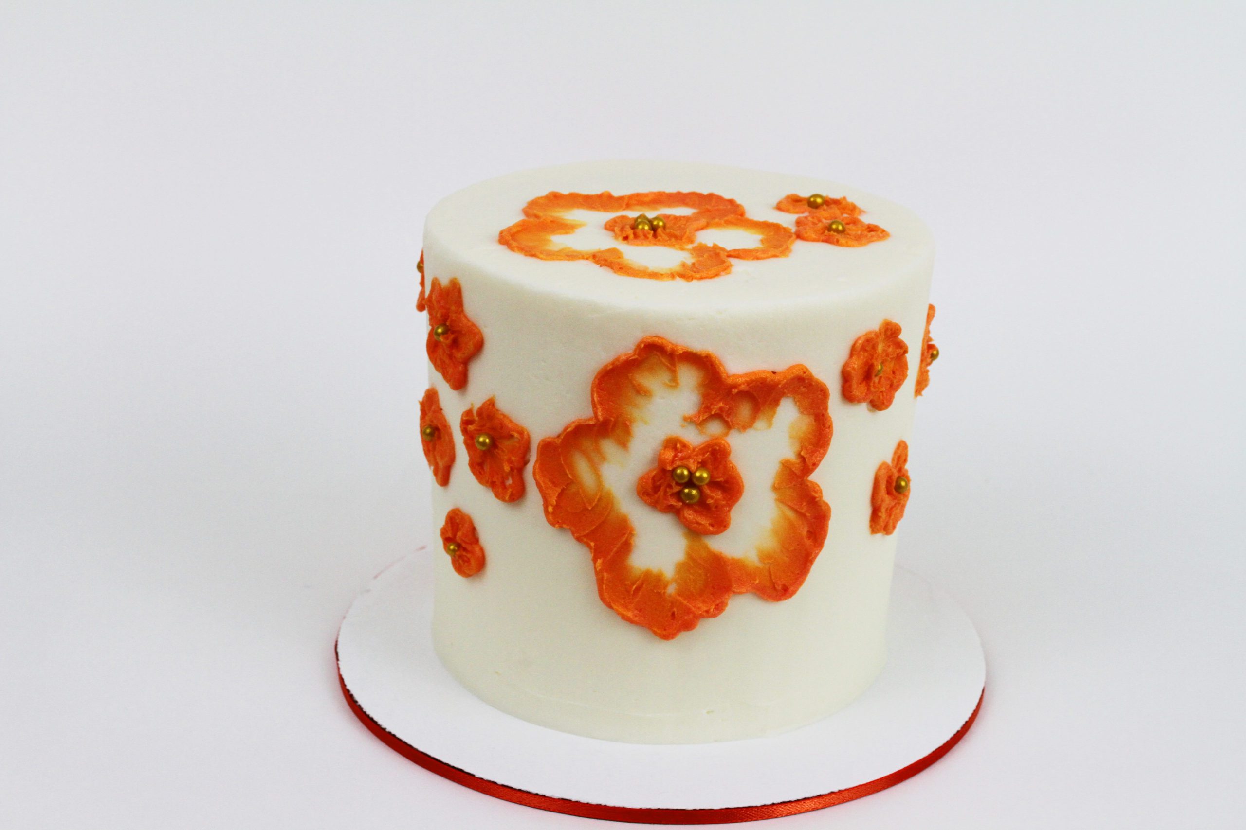 6 Ideas for Cake Decorating with Cookie Cutters – British Girl Bakes