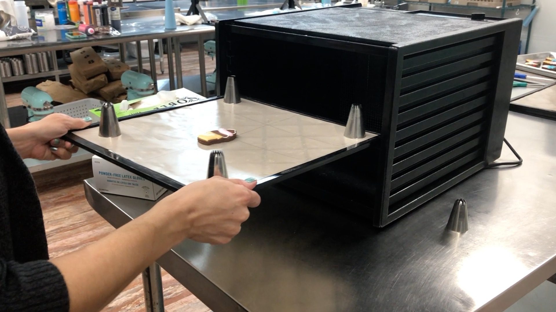 Insider Tips: 3 Tricks for Cookie Decorating – British Girl Bakes