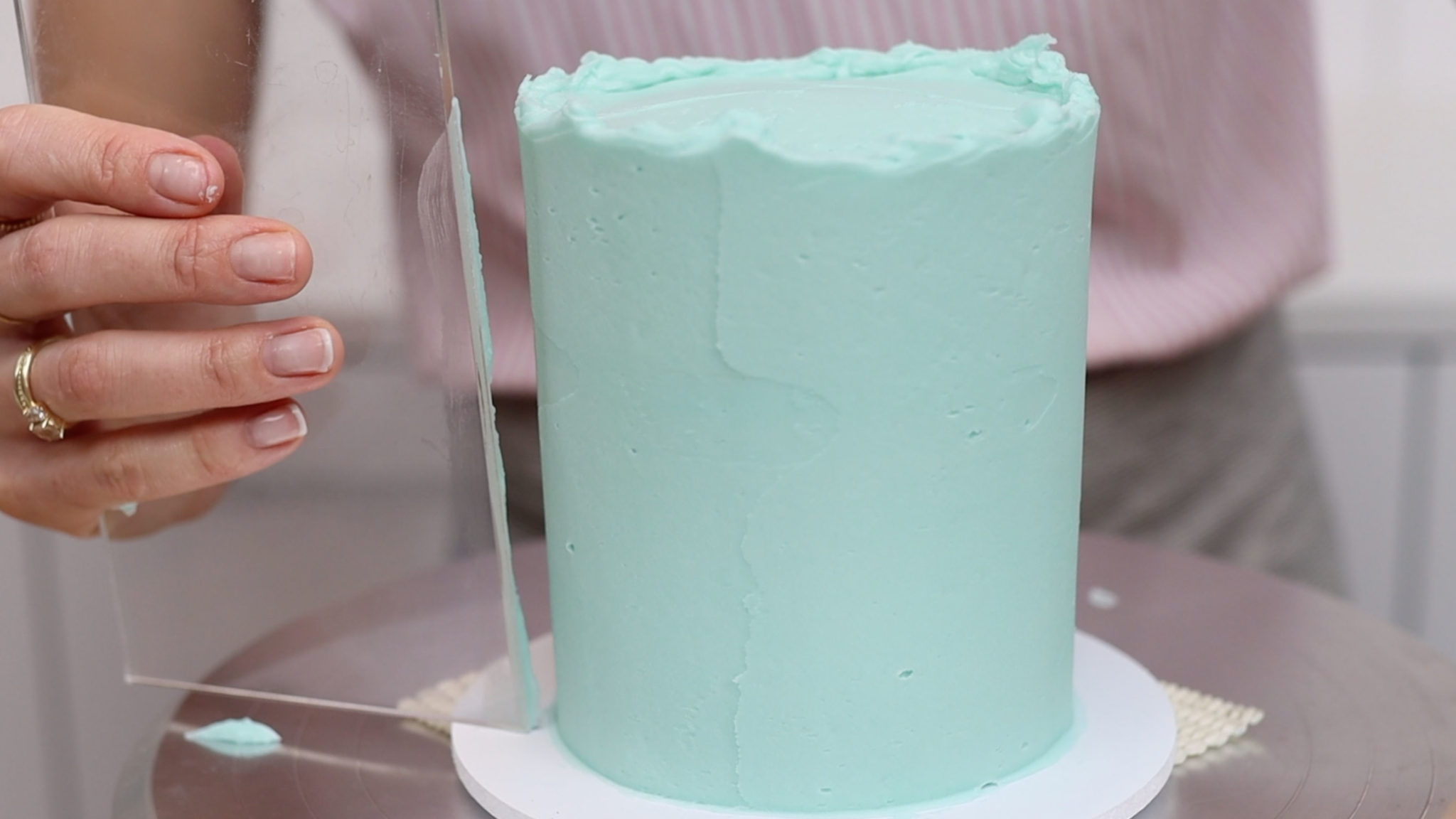 15 Frosting Mistakes You're Making (and How to Fix Them!) - British ...