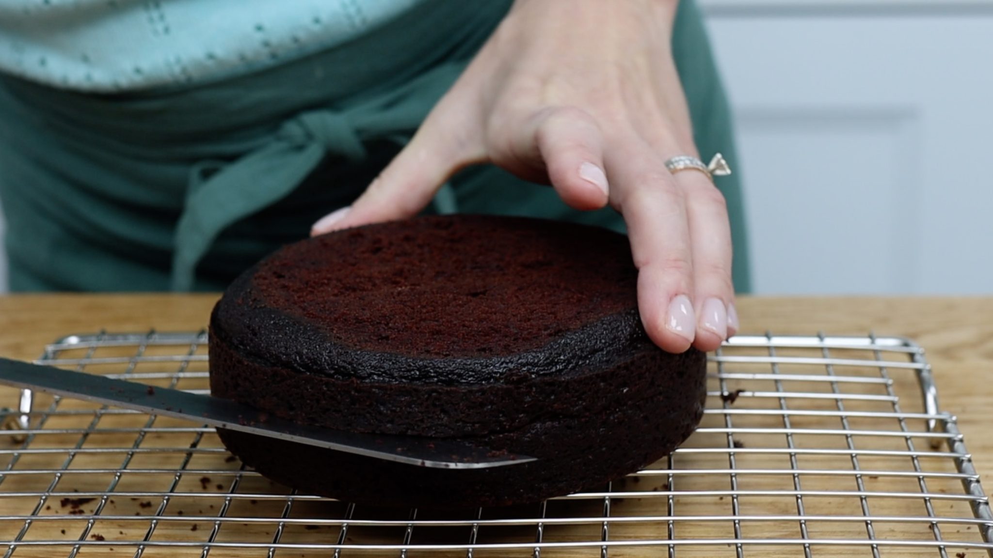 How (and Why!) to Freeze Cakes - British Girl Bakes