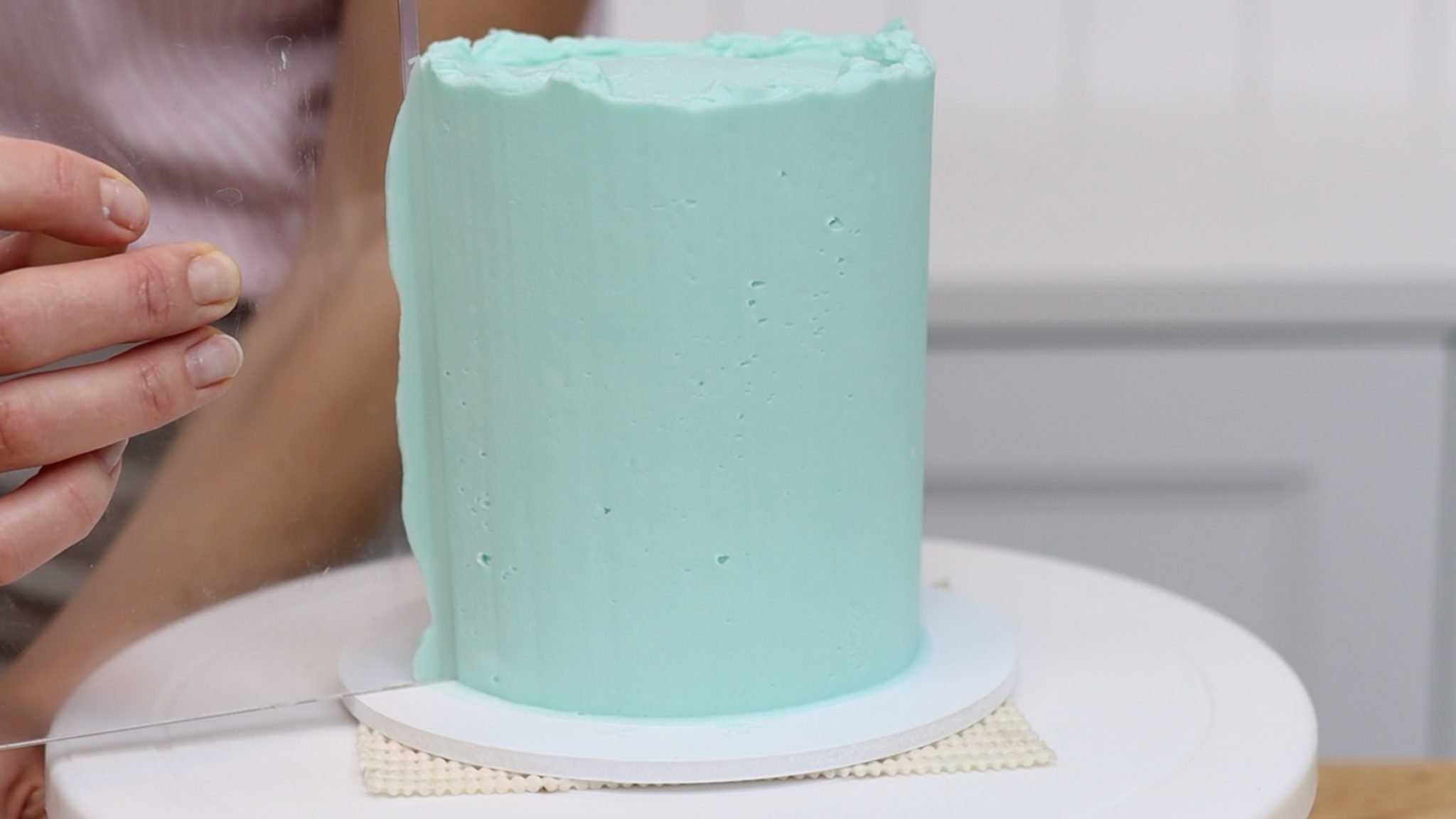 15 Frosting Mistakes You're Making (and How to Fix Them!) - British ...