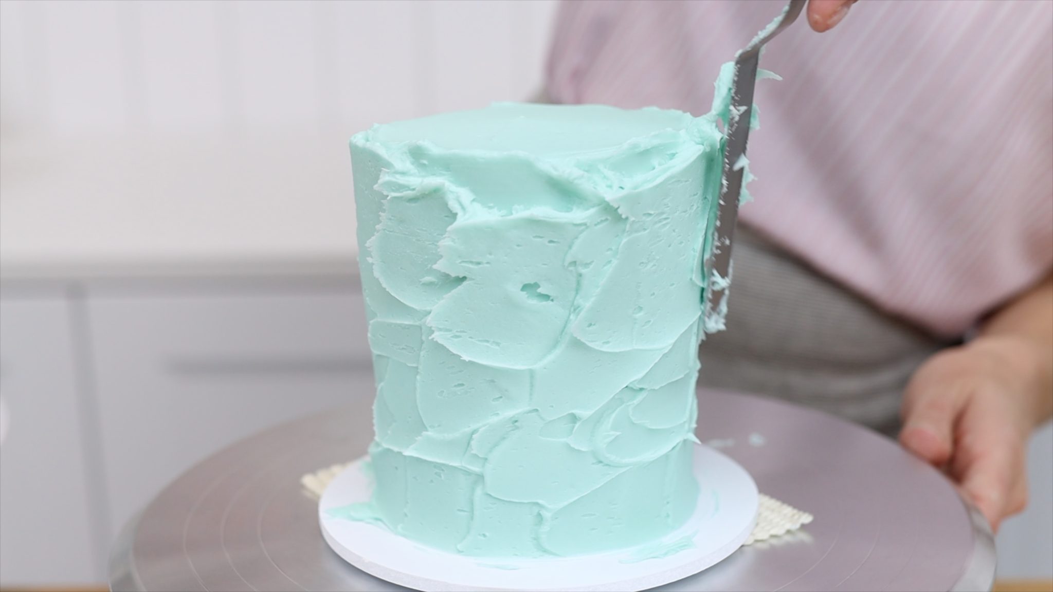 15 Frosting Mistakes You're Making (and How to Fix Them!) - British ...
