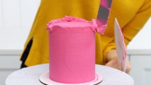 How to Get Sharp Frosting Edges on Cakes - British Girl Bakes