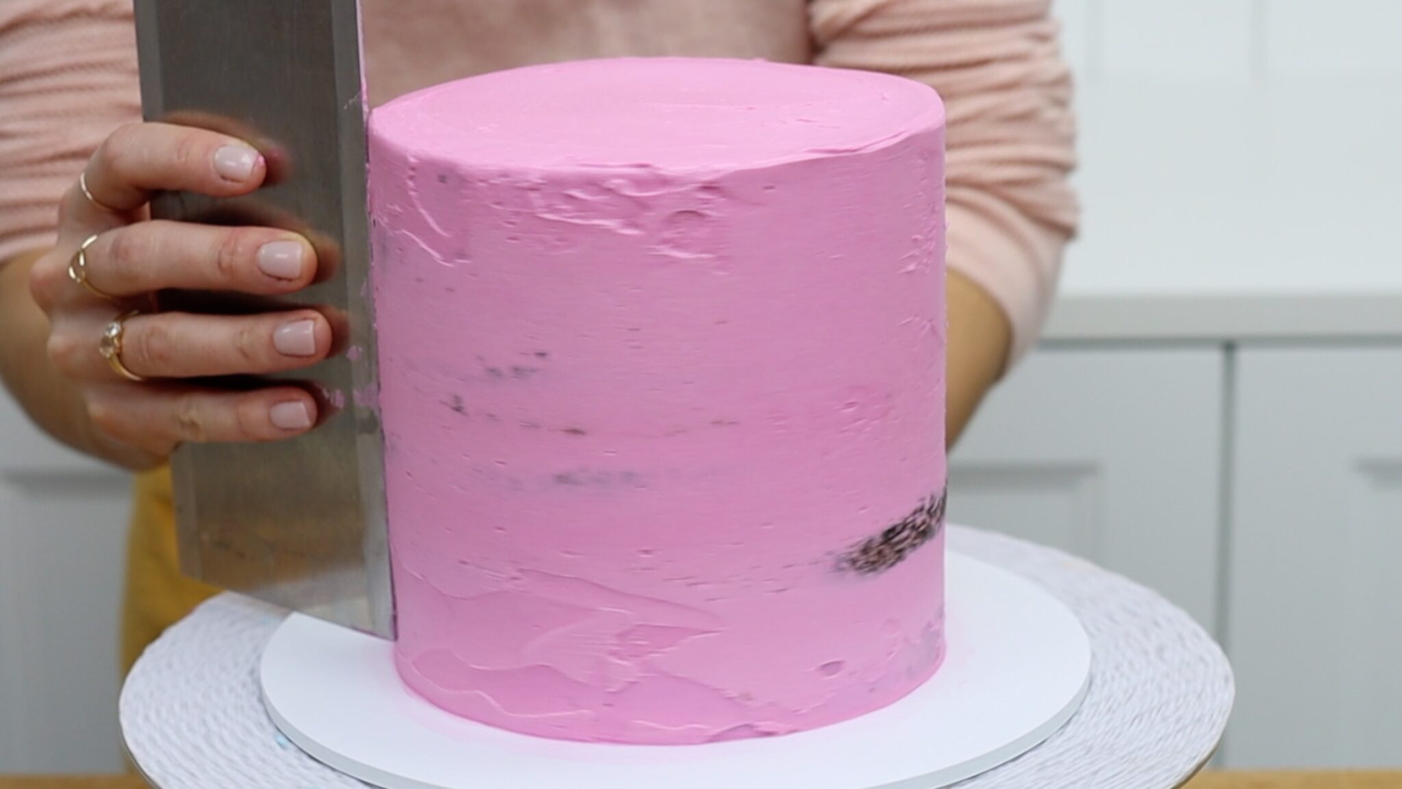 How to Fix a Leaning Cake - British Girl Bakes