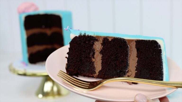 How to Fix Broken Cake Layers - British Girl Bakes