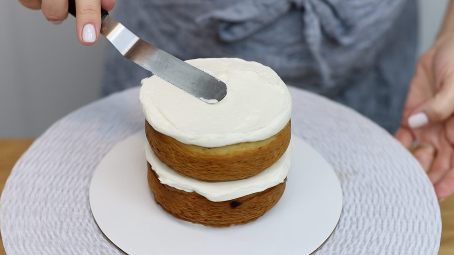 14 Time Saving Cake Hacks - British Girl Bakes