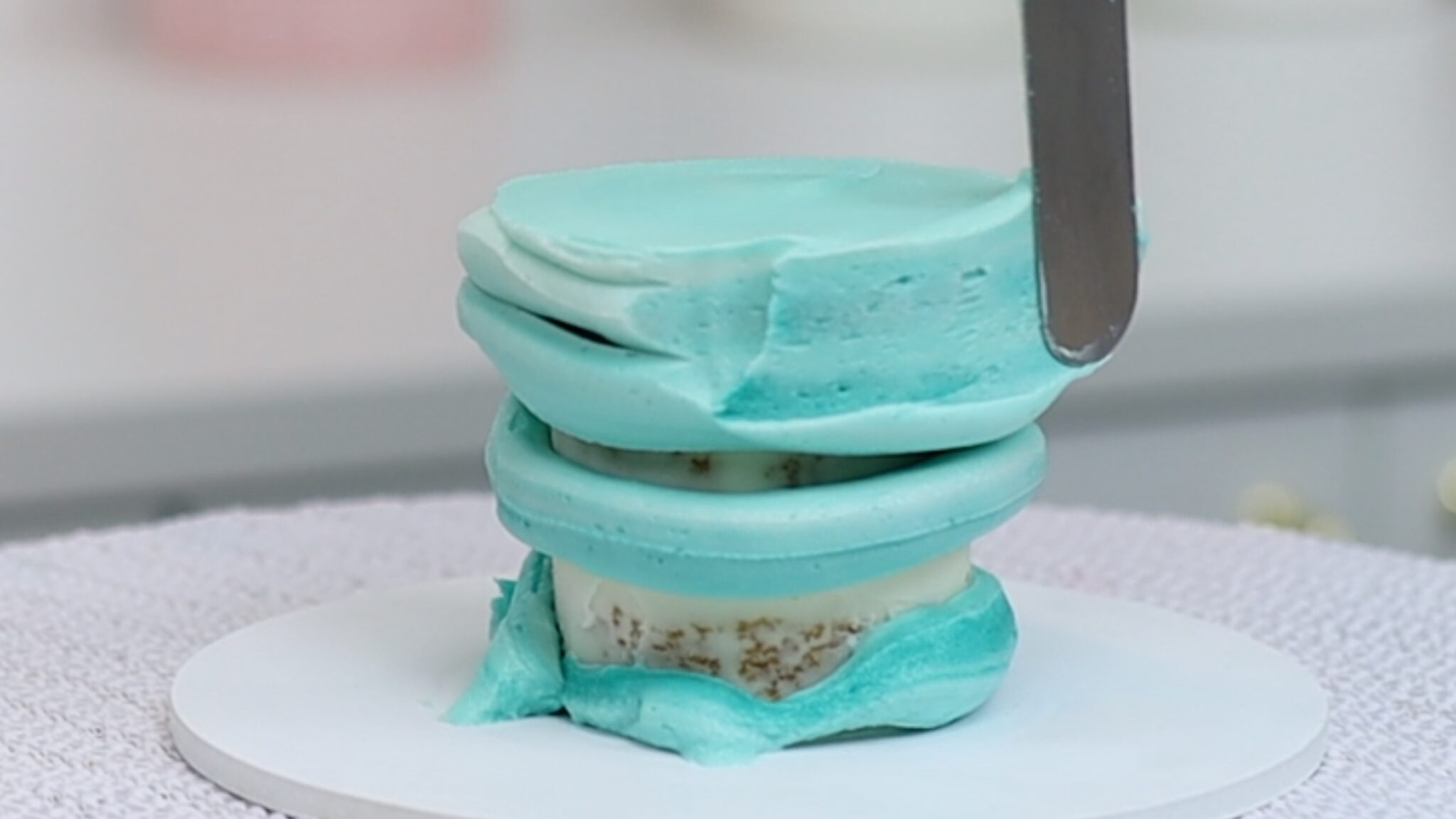 14 Time Saving Cake Hacks - British Girl Bakes