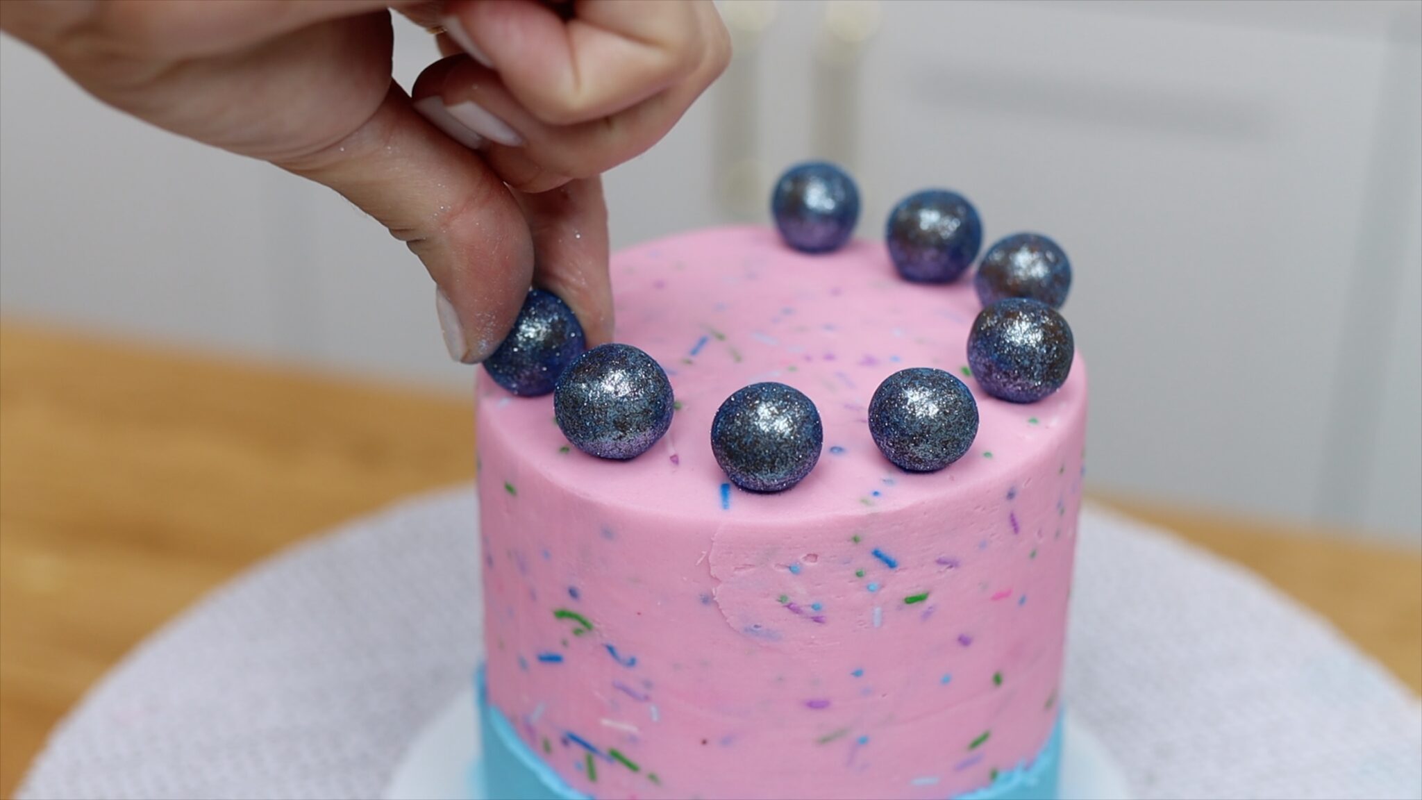 14 Time Saving Cake Hacks - British Girl Bakes