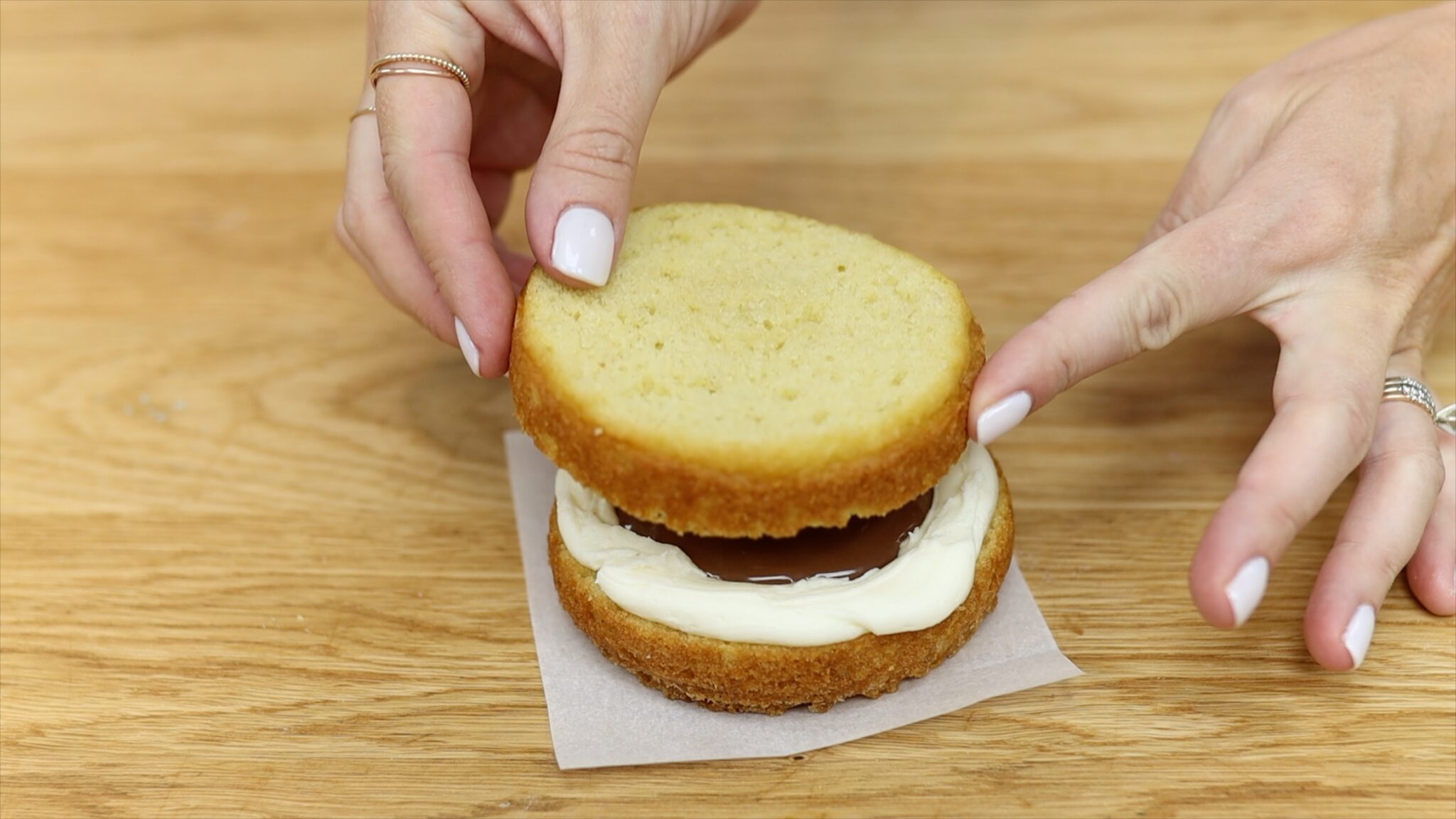 Lunchbox Cakes 4 Ways - British Girl Bakes