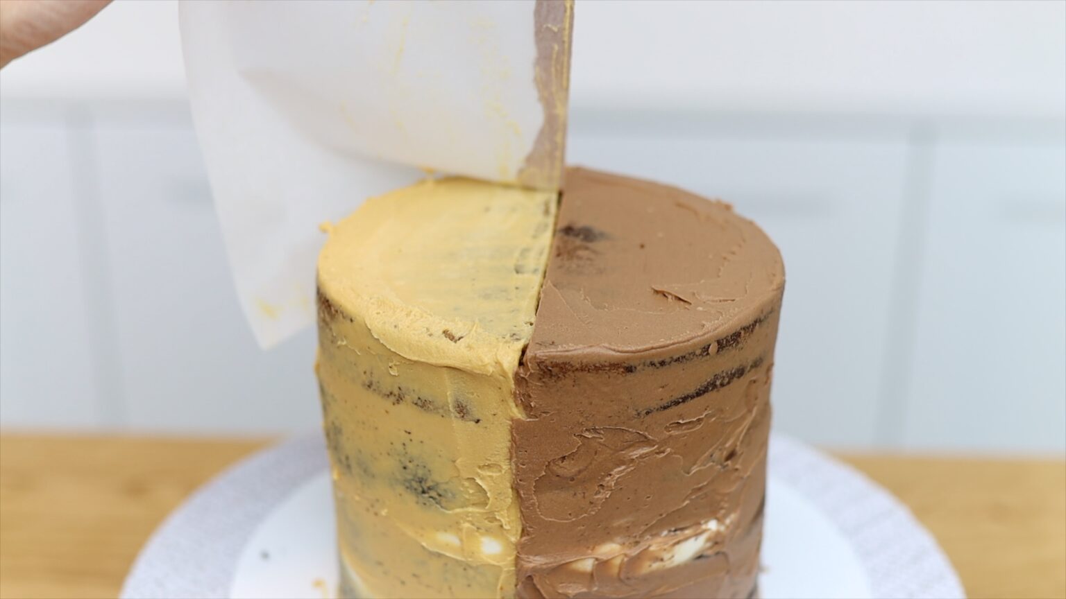 How to Make a Half and Half Cake - British Girl Bakes