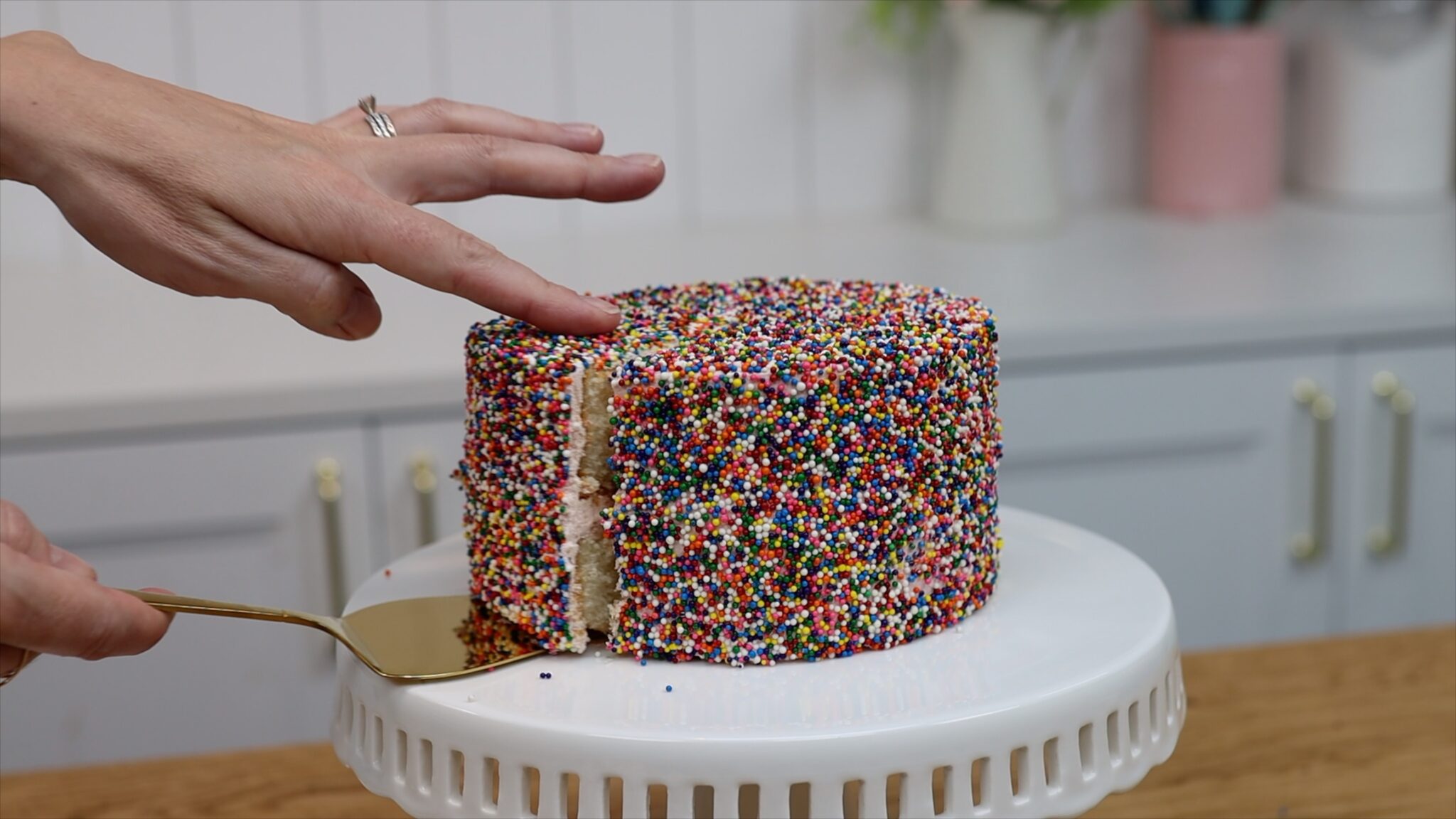 Cake Makeover Step by Step - British Girl Bakes