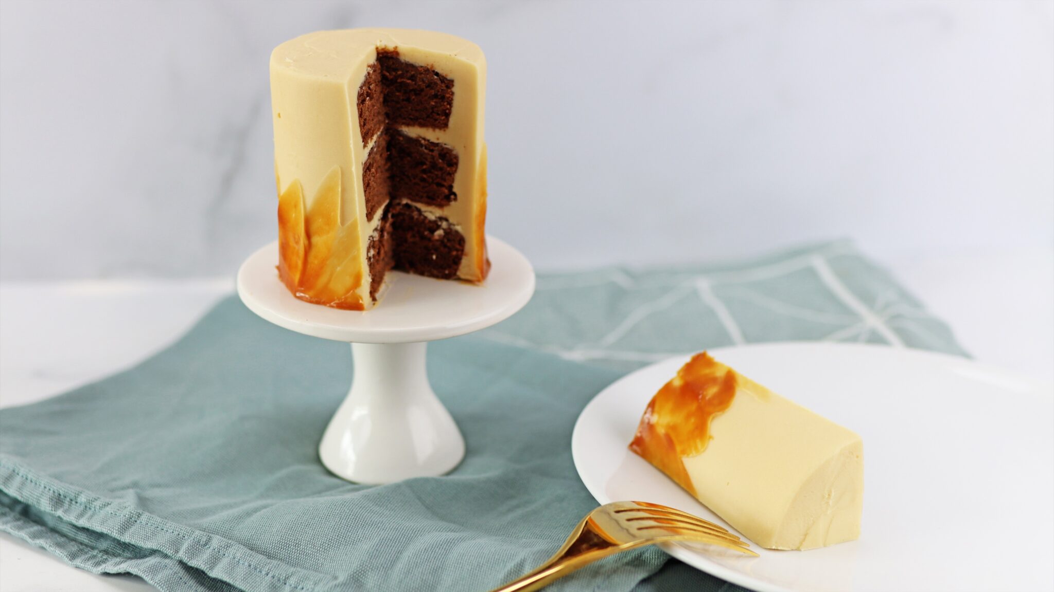 10 Cake Trends to Try in 2023 - British Girl Bakes