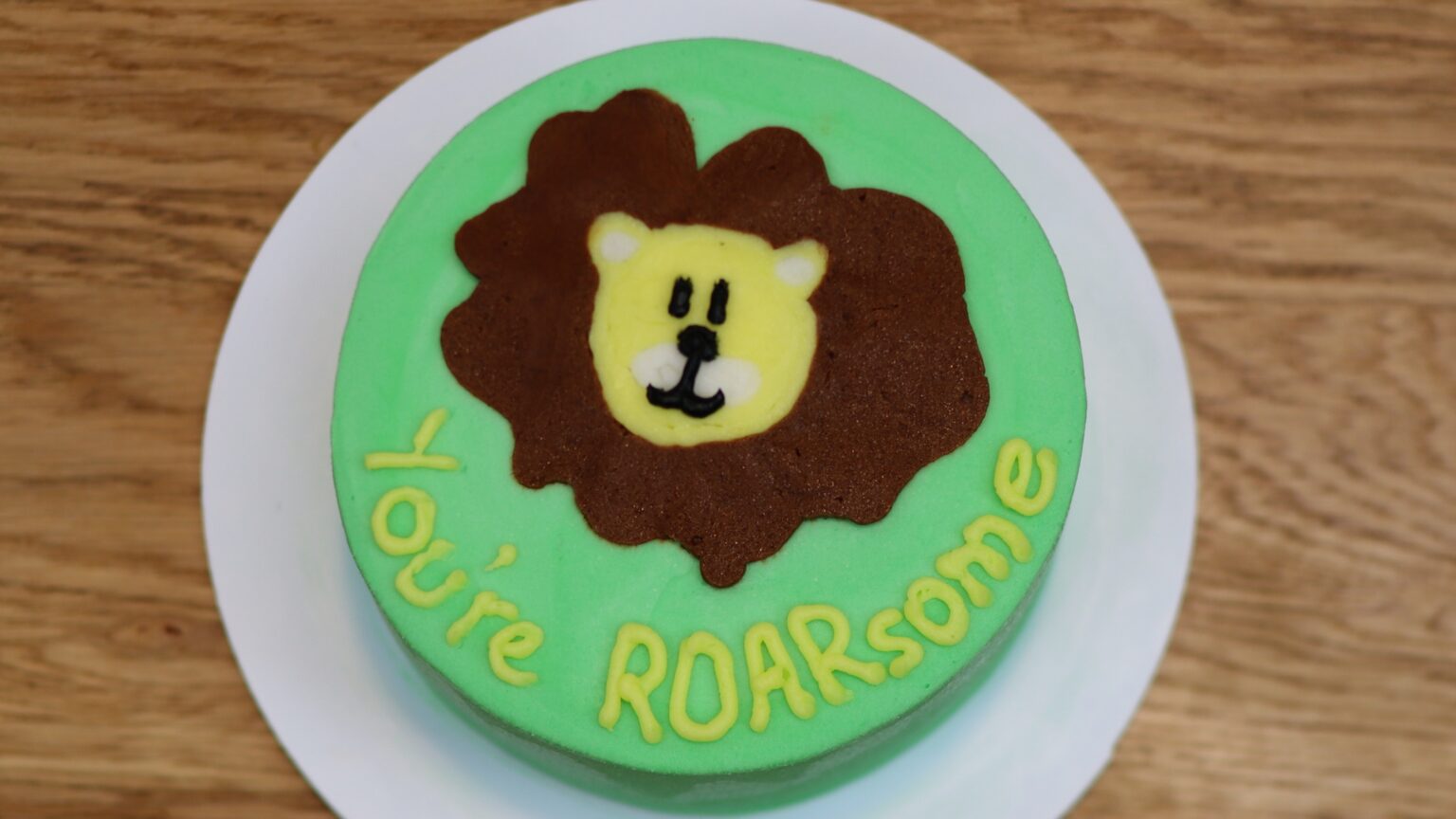 12 Tips for Writing on Cakes - British Girl Bakes