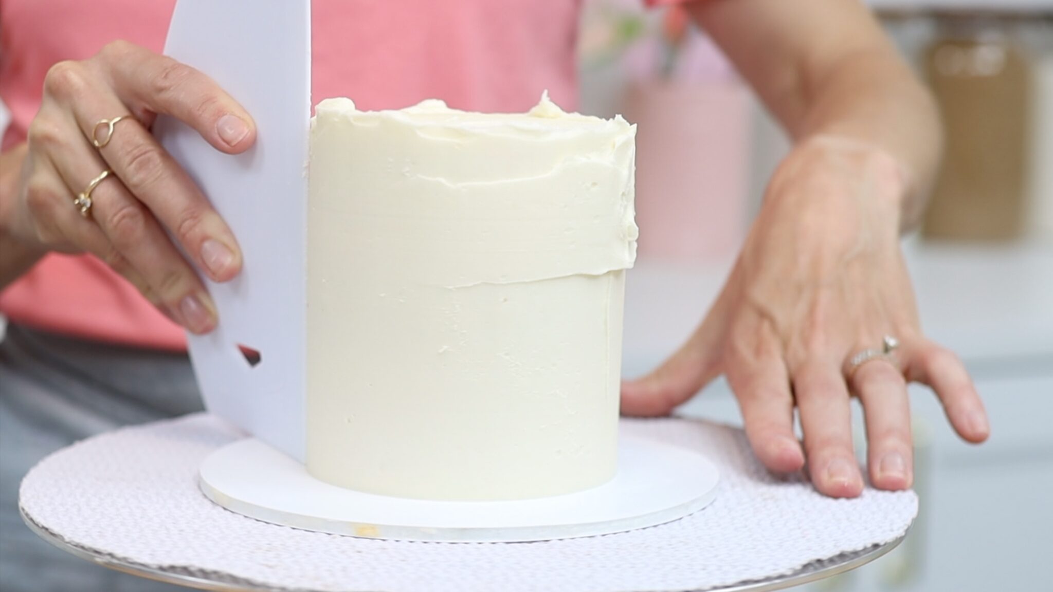 Flat Patterns on Cake with Facelift Frosting - British Girl Bakes