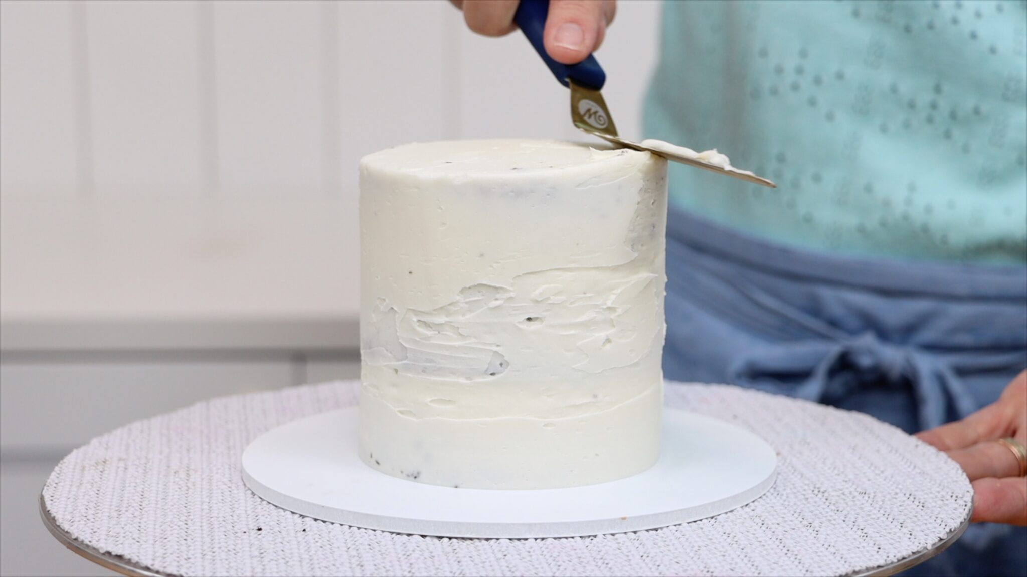 Facelift Frosting - British Girl Bakes