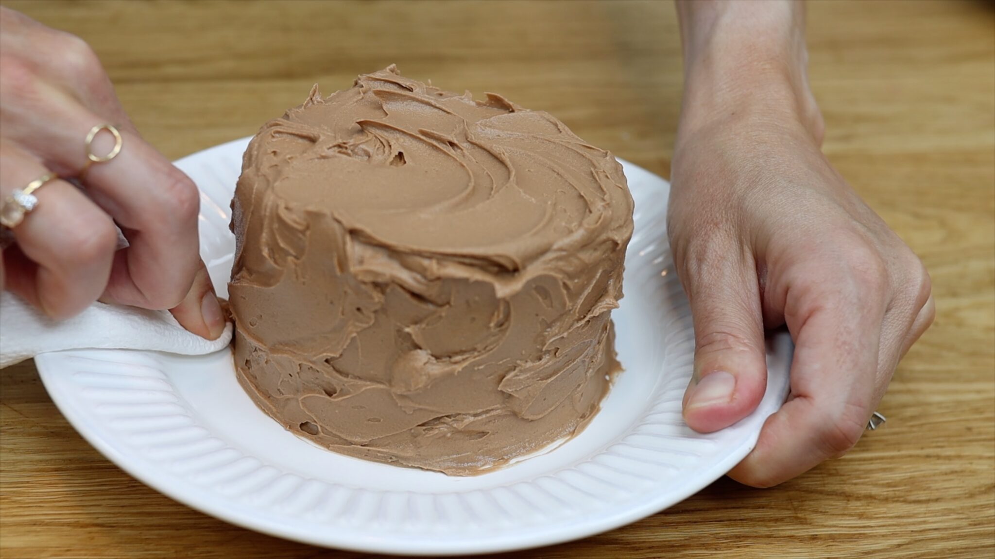 How to Make Smash Cakes - British Girl Bakes