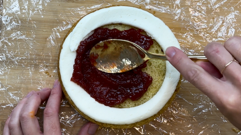 How to Travel with a Birthday Cake - British Girl Bakes