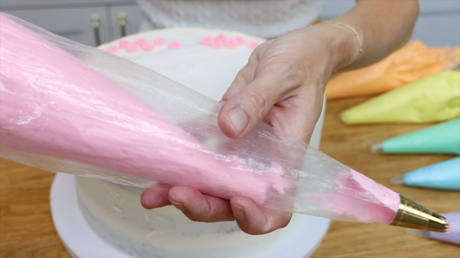7 DIY Cake Hacks - British Girl Bakes