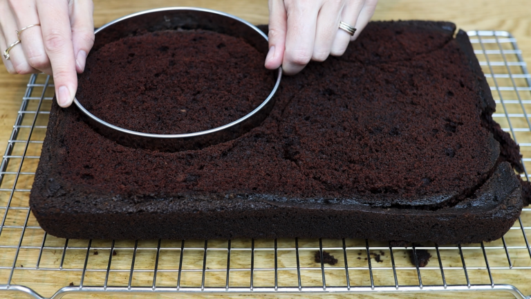 6 Sheet Pan Cake Transformations - British Girl Bakes