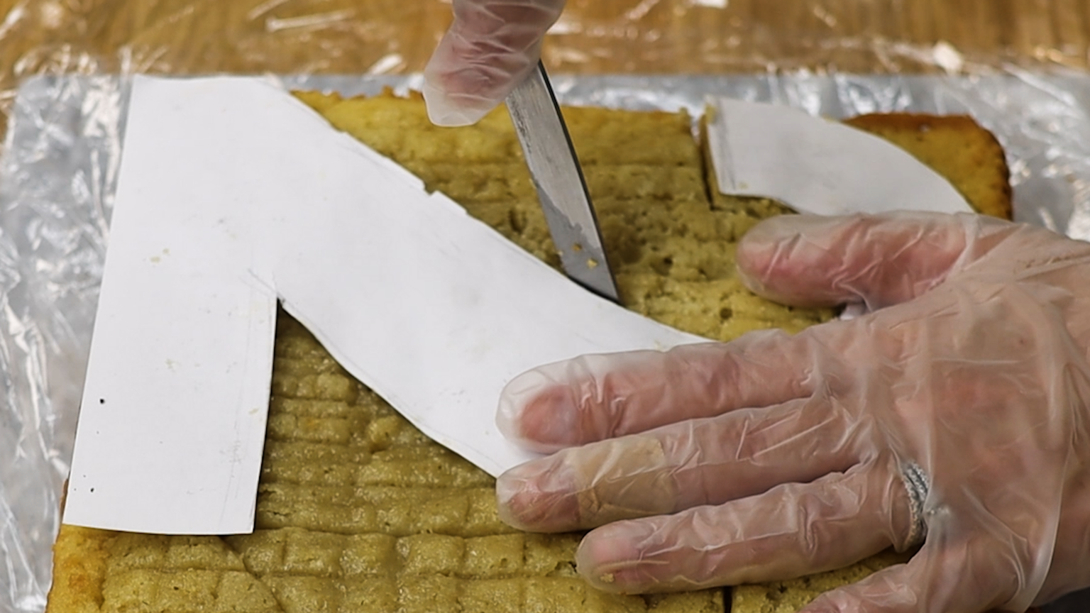 6 Sheet Pan Cake Transformations - British Girl Bakes