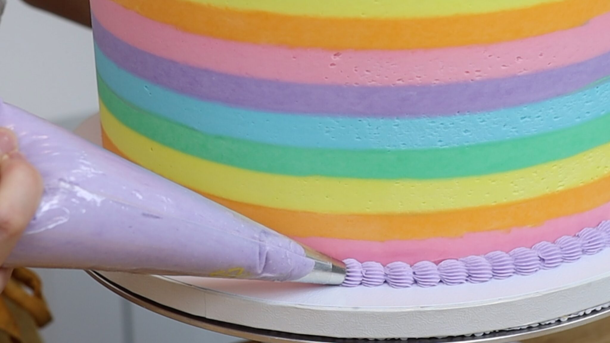 10 Best Piping Tips - British Girl Bakes