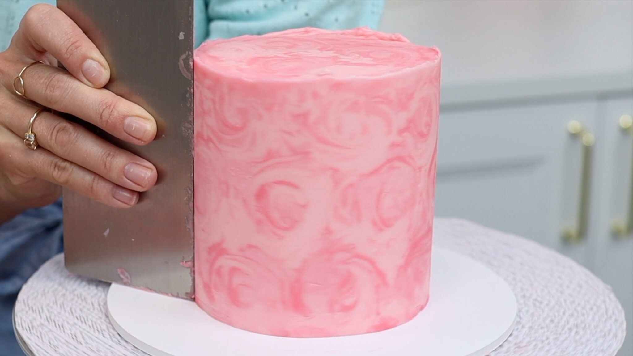 10 Best Piping Tips - British Girl Bakes