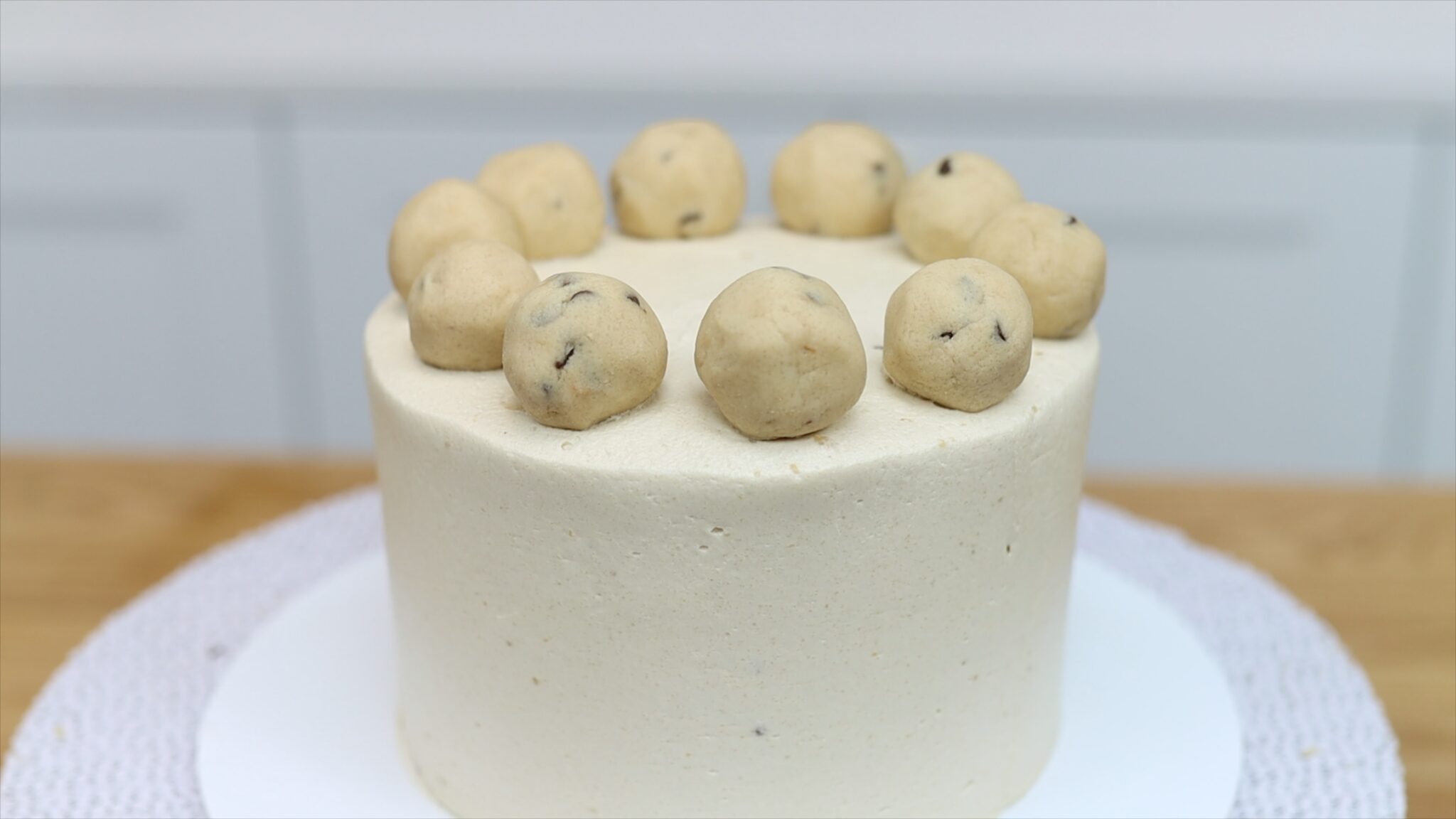 10 Cake Fails and How to Avoid Them - British Girl Bakes