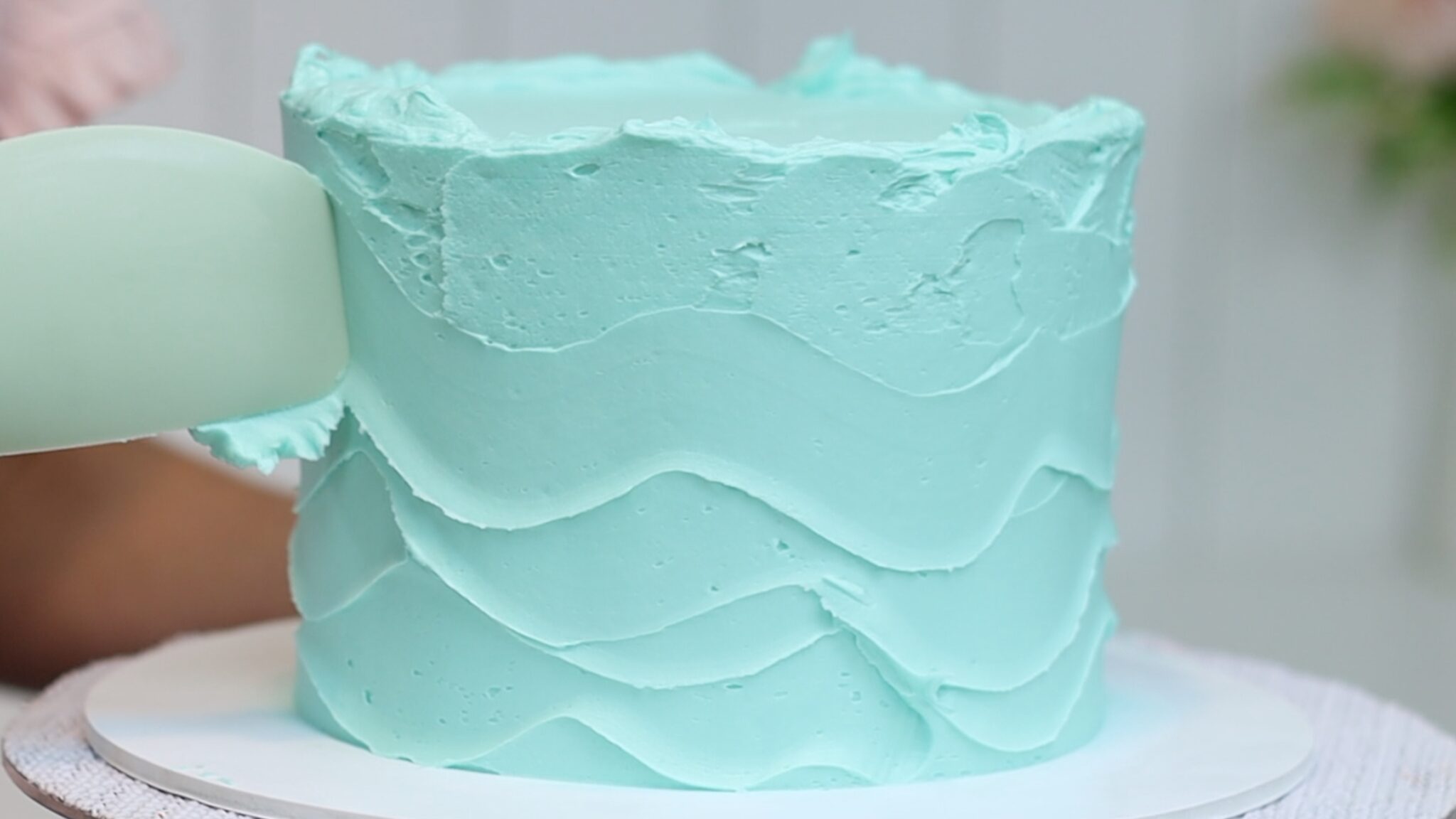 5 Ways to Decorate a Cake without Tools - British Girl Bakes