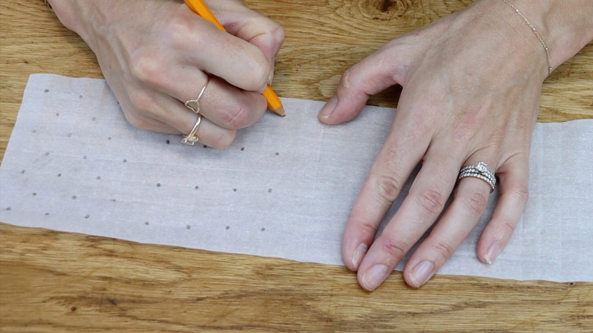 10 Ways to Use Toothpicks for Cake Decorating - British Girl Bakes