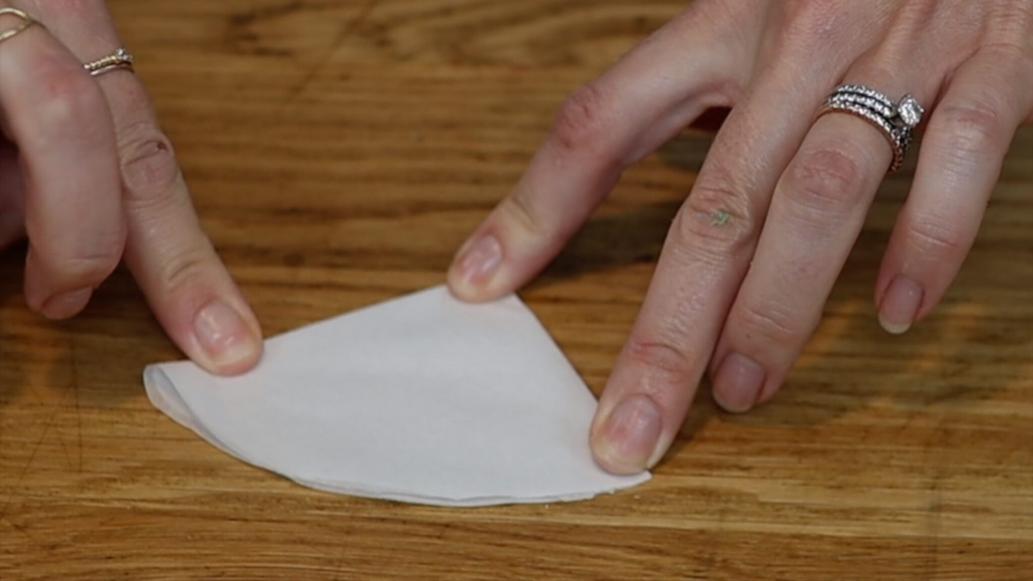 10 Ways to Use Toothpicks for Cake Decorating - British Girl Bakes