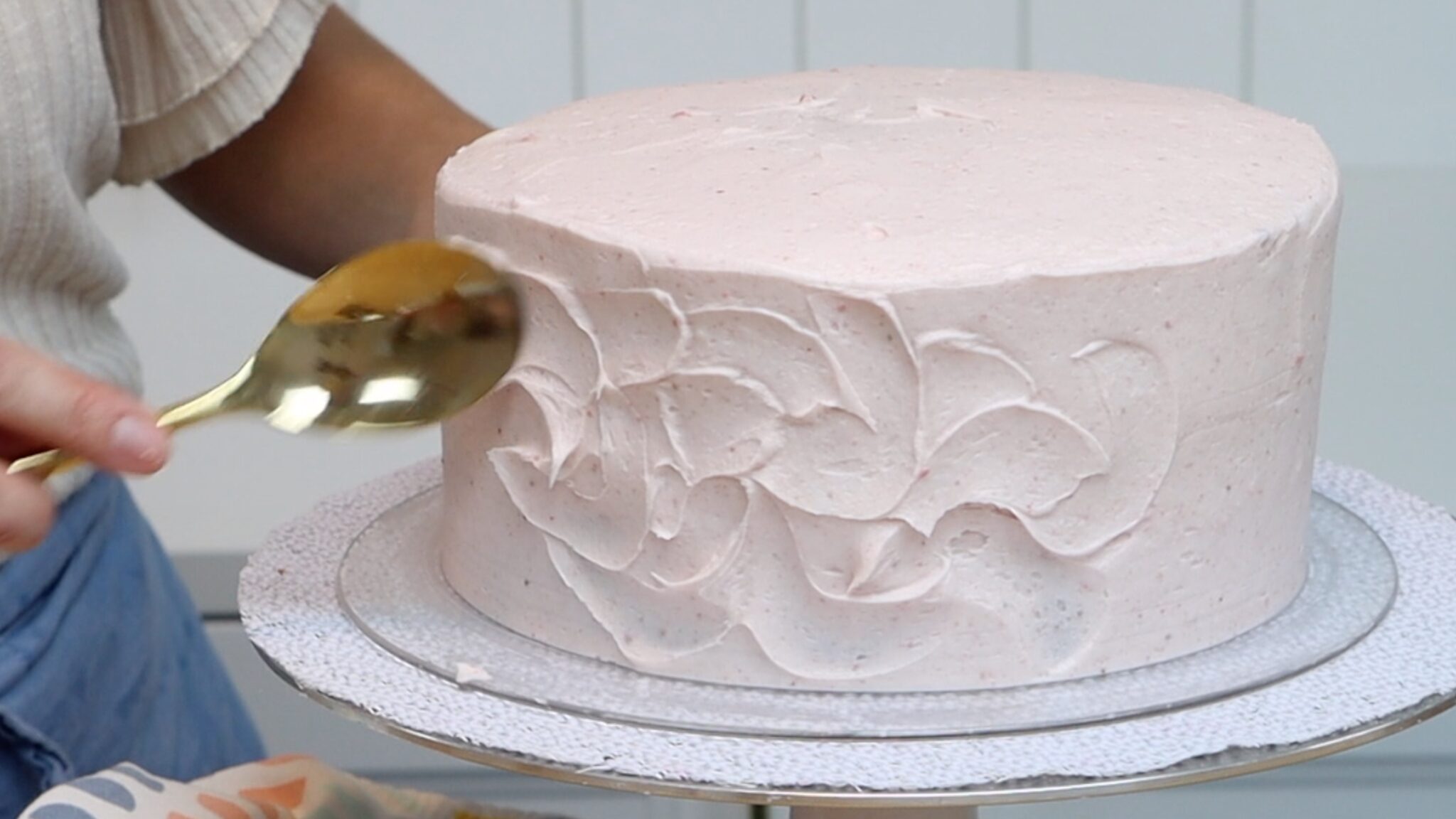 Strawberry Cake - British Girl Bakes