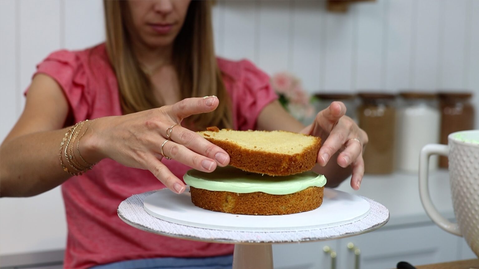 10 Steps to Make a Cake - British Girl Bakes